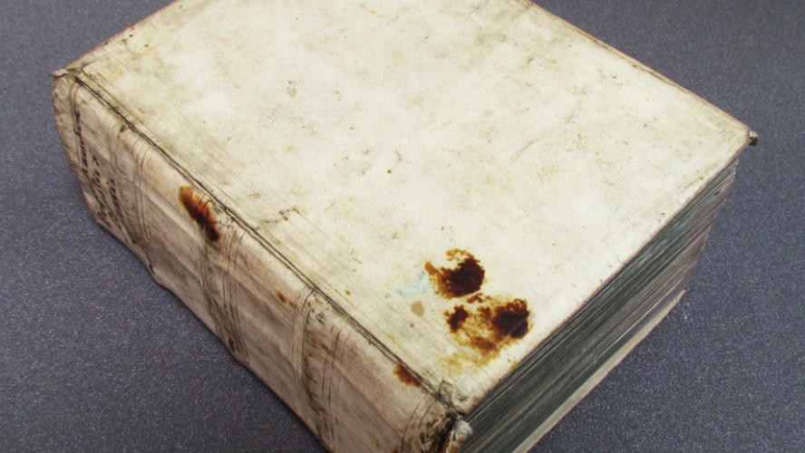 Always judge a book by its cover | National Library of Ireland